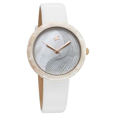 Fastrack Younique Quartz Analog Mother Of Pearl Dial Leatherstrap Watch
