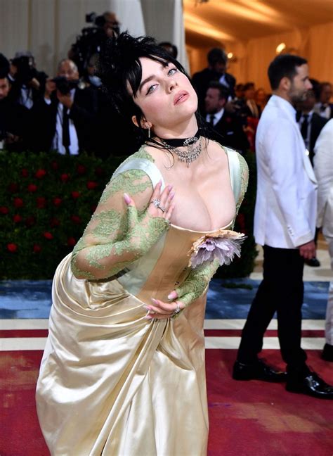 Met Gala 2022 Sensual Billie Eilish In Eco Friendly Gucci Corset Dress