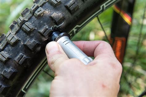 how to set up tubeless ready tires and wheels the pro s closet