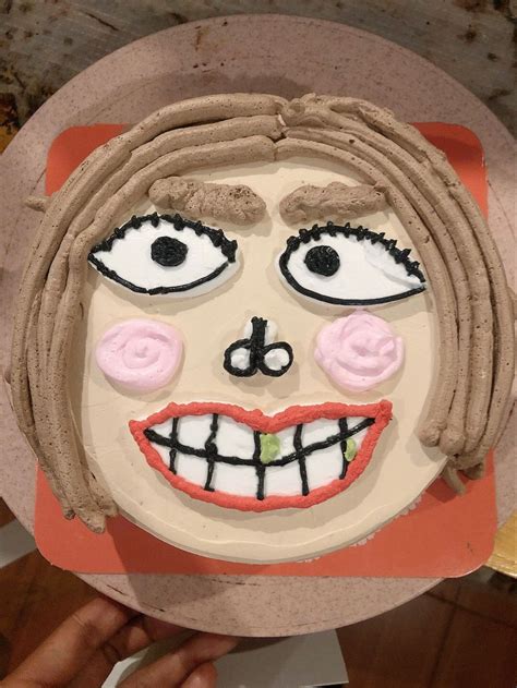 Funny Birthday Cakes Birthday Humor Hbd To Me Ugly Cakes Amazing