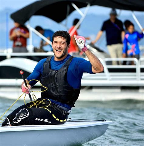 Velerista Salvadoreños Enrique Arathoon Clasificado Para Los Juegos