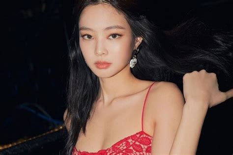 11 South Korean Celebrities Rank In The Top 25 Most Beautiful Women In