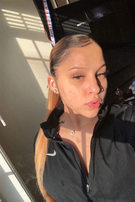 Follow Tropic M For More ️ Instagram Glizzypostedthat💋 Pretty Skin