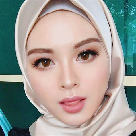 Hijaber Cantik Di Instagram Assalamualaikum 🤗 🤗 Cantik Banget Ya Kak