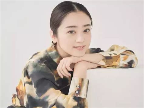 安達祐実、高2の娘とデート中 「仲良し親子」「素敵」と反響 2023年10月30日 エキサイトニュース