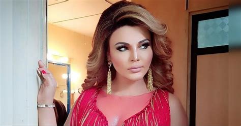Rakhi Sawant Lip Lock With Husband Ritesh Video Viral Video राखी