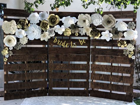 Decorative Bridal Pallet Backdrop Bridal Shower Flowers Bridal