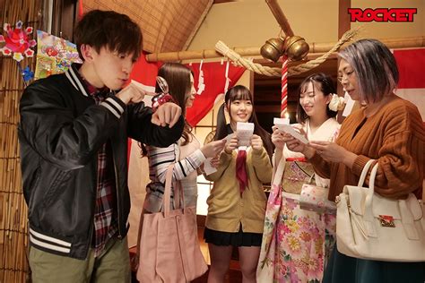 妄想アイテム究極進化シリーズ 真・時間が止まる腕時計 家族全員まとめてstop All近親相姦sp 2 月島さくら 鈴木真夕 高瀬りな 眞ゆみ