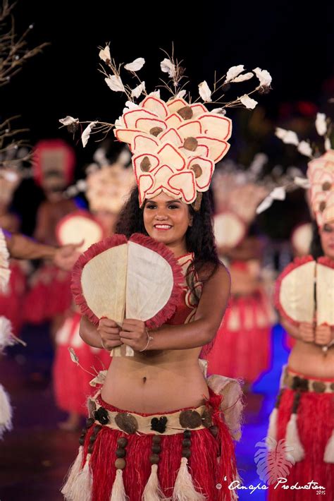 Heiva I Tahiti Polynesian Dance Polynesian Culture Tahitian Costumes