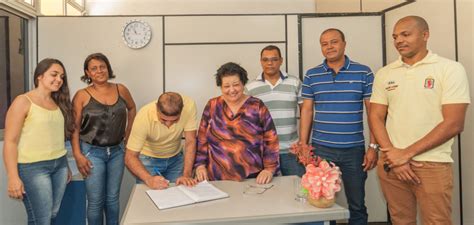 Toma Posse A Nova Diretoria Da Associação De Moradores Do Bairro De