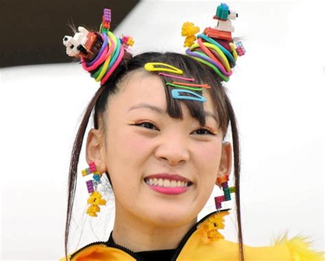 人気の若手お笑い芸人は？ 女性1位はフワちゃん、男性1位はボケを受け入れるスタイルのお笑いコンビ｜まいどなニュース