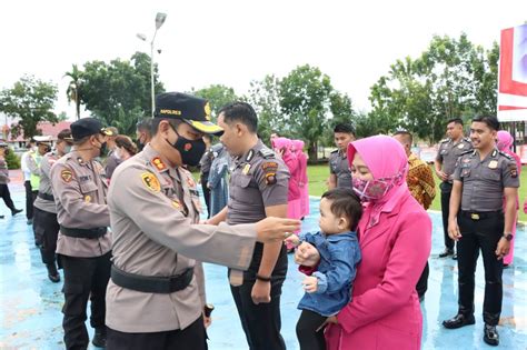 Polres Sekadau Gelar Upacara Korp Raport Kenaikan Pangkat Tmt 1 Juli