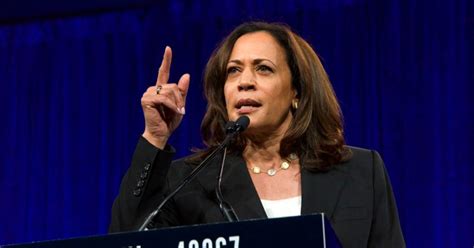 Harris Caught Discussing Struggles With Male Voters On Hot Mic With