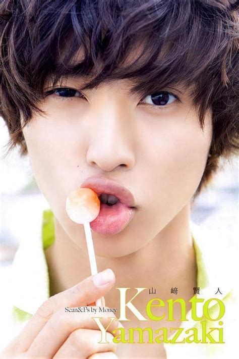 山崎賢人の写真集がバカ売れ状態！ポスト福士蒼汰の呼び声も！｜エントピ