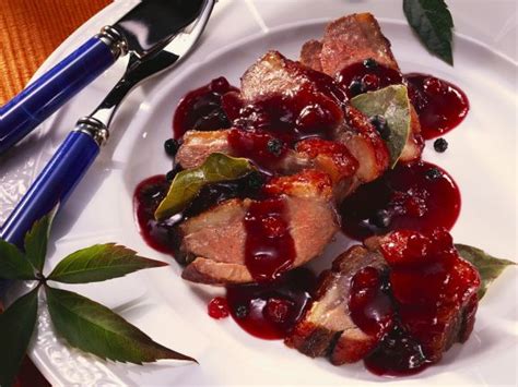 Red Currant Jelly Sauce For Duck Breasts Cuvânt
