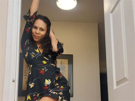 Summerhendricks Small Boobed Black Haired Latin Female Webcam