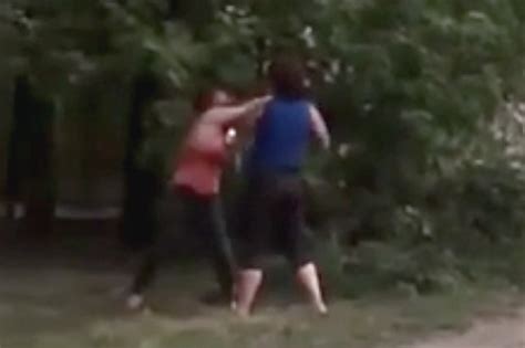 Prostitutes Viciously Fight On Street In Brutal Turf War Daily Star