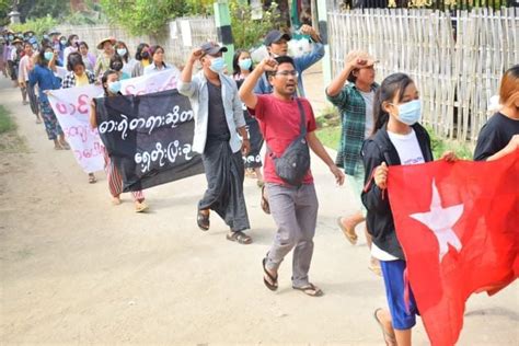 Khit Thit Media On Twitter အင်တာနက် ဖြတ်လို့ ရချင်ရမယ် တော်လှန်စိတ