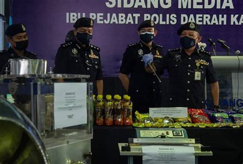Empat Wanita Antara Lima Ditahan Edar Seludup Dadah Bernilai Rm4 9