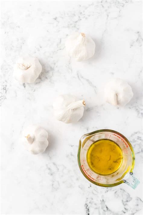 How To Roast Garlic 365 Days Of Baking And More