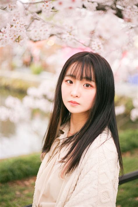 稲川里咲｜オンライン学習サポートサイト【オンライン家庭教師のラコモ ラコモ】