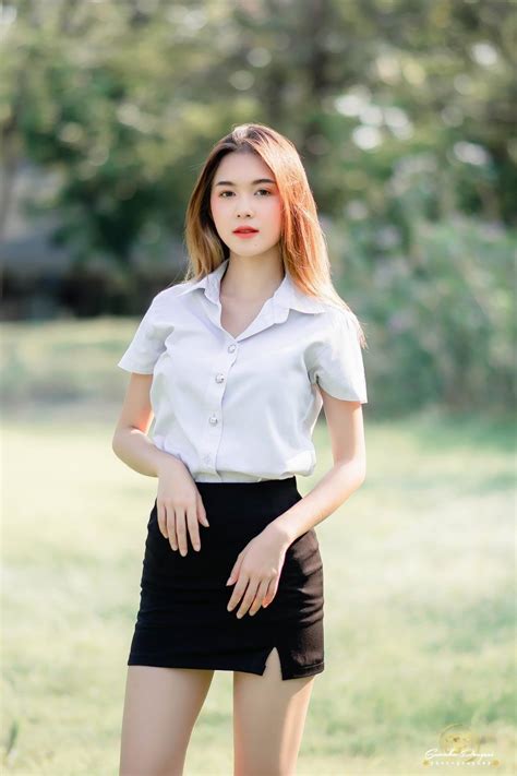 นักศึกษา น้องตอง สาวสวย เซ็กซี่ แฟชั่นสาวหวาน ผู้หญิง แฟชั่นสาวๆ