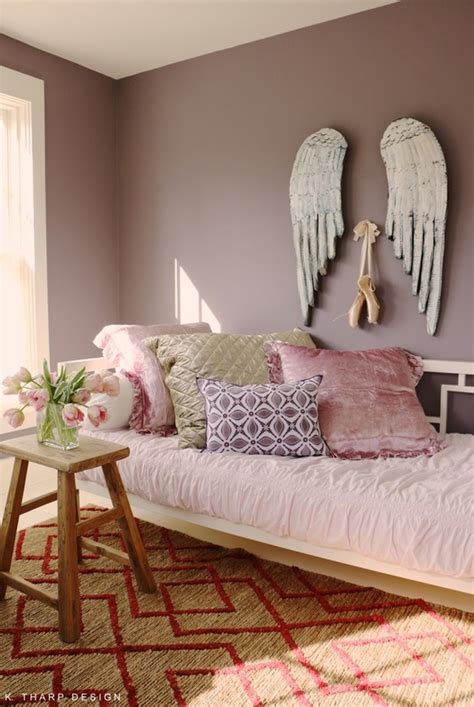 9 ways to design your living room without spending too much