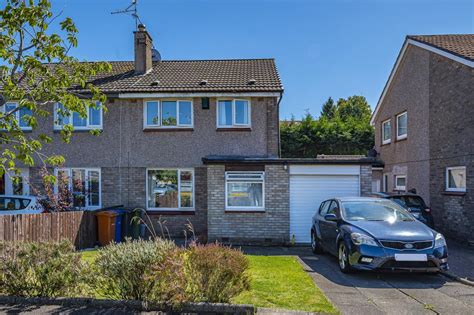 121 Muirside Avenue Kirkintilloch G66 3pj 3 Bed Semi Detached Villa