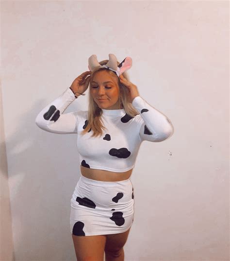 Pin By Alexandra Lilley On Halloween Costumes Cow Costume Halloween