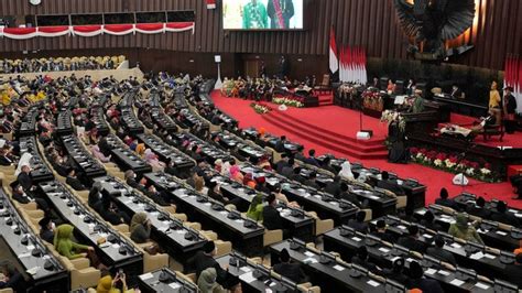Indonesia Expected To Pass Law Punishing Sex Outside Marriage With Jail