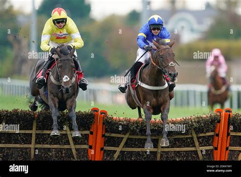Mrs Hyde Ridden By Nico De Boinville Left Clear The Last To Win The