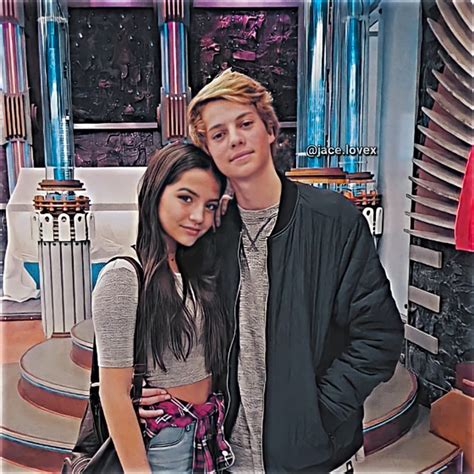 Pin Em Isabela Moner And Jace Norman