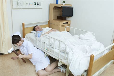 入院中の病院がテレビカードシステムの場合は入院費が嵩むので別の暇つぶしがあると良い 明後日アナライザ