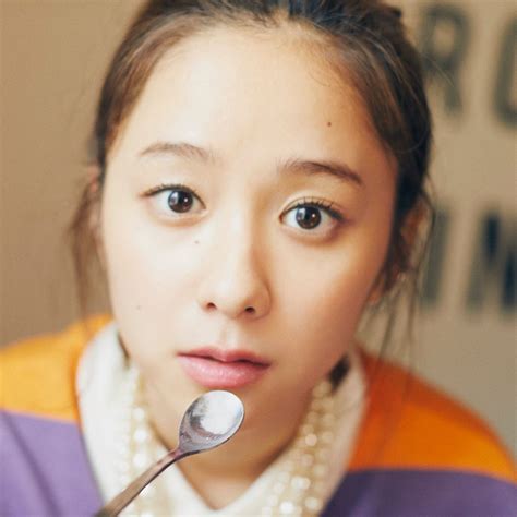 堀田真由ちゃんとクリームソーダ誰がなんて言おうと季節がいつだろうと、寝ても覚めても好きなものは好き！プロフィールから記事を 堀田真由