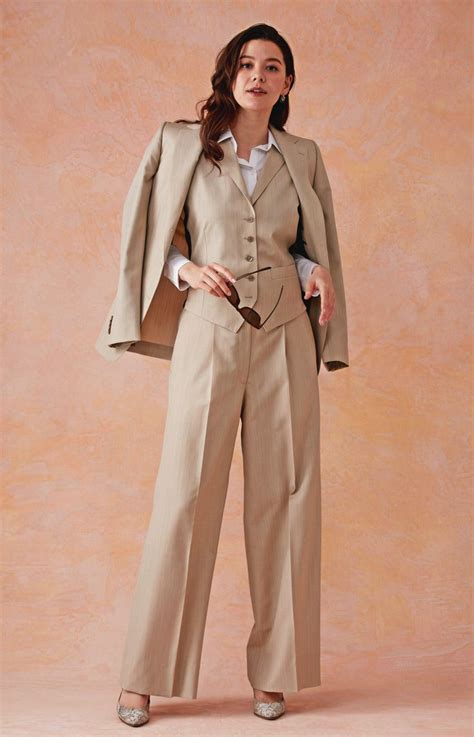 Beige Suit ベージュスーツ パンツスーツ レディース おしゃれ セットアップスーツ レディース 服 おしゃれ