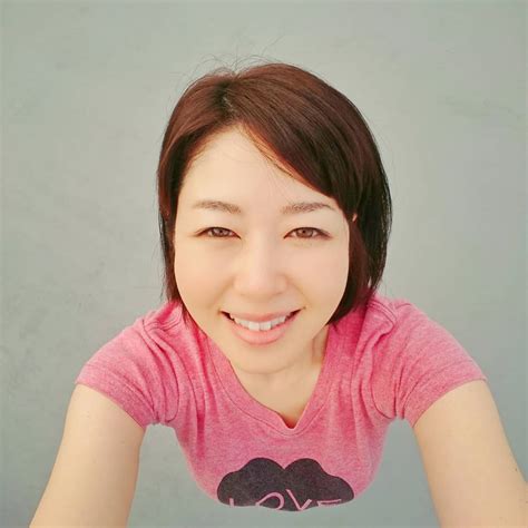 堀内敬子 いくつか撮影してます。 今日は雲がかわいいね。 雲から見た私はこんなかな？？ 空 空から見たわたし Wacoca