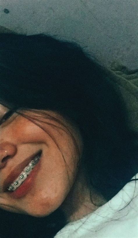 Pin De Gabriela 🗿🍷 En Salvos Foto Cara Fotos De Brackets Poses