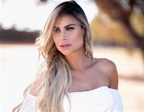 Jessi Foster A Comprehensive Biography Featuring Her Age Height