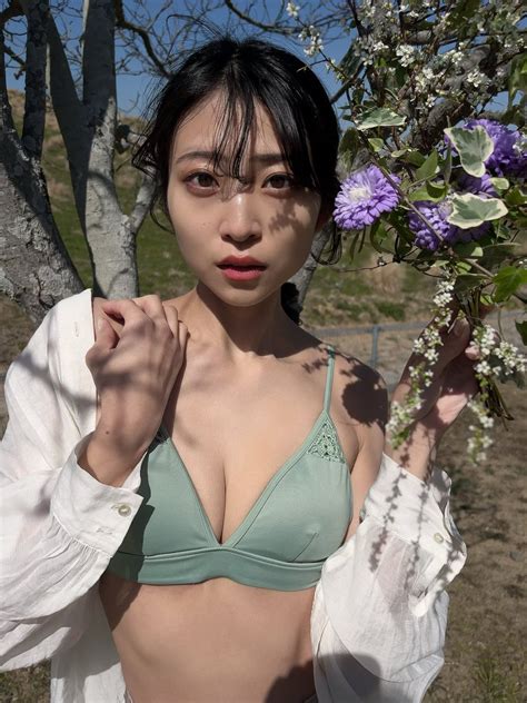井上晴菜 👑ミスflash2023gp🐼ミスジェニック2022gp🤎 On Twitter 1 68m49㌔の腹筋バッキリ体型だから大抵の