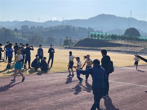 桃源郷駅伝競走大会[活動報告] 紀の川市立東貴志小学校