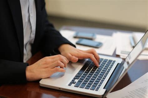 Peoples Under Threat 2019 The Role Of Social Media In Exacerbating