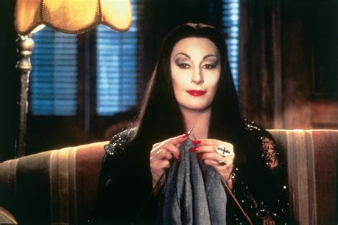 5 Curiosidades Sobre A Família Addams Que Você Precisa Saber