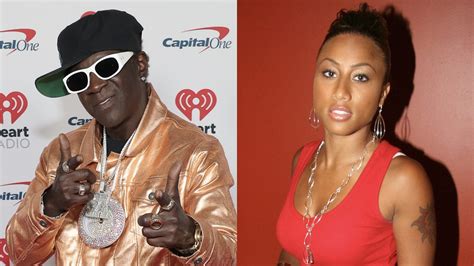 Flavor Flav Reunites With Hoopz From Flavor Of Love Video Eodba