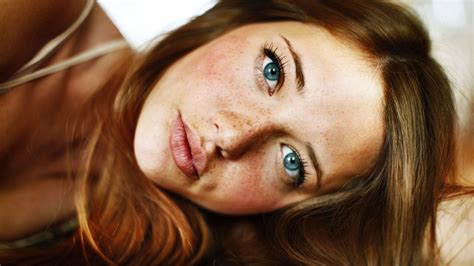 Redhead Blue Eyes Freckles Model Lindsay Hansen Hd Wallpaper
