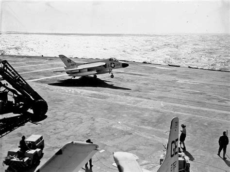 F4d 1 Skyray Of Fighter Squadron Vf 101 Naval Aircraft Carrier