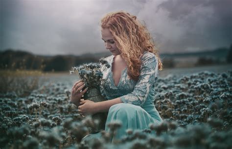 Fond Décran Champ Les Plantes Fleurs Femmes Femmes En Plein Air