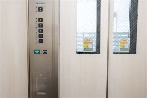 【マンション清掃】エレベーターの正しい清掃手順についてご紹介 株式会社ダイキチサービスサイト