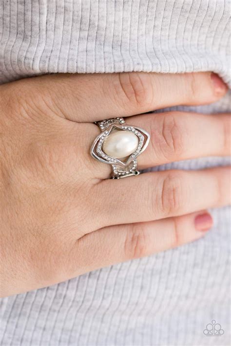 Positively Posh White Paparazzi Ring Jewelryblingthing