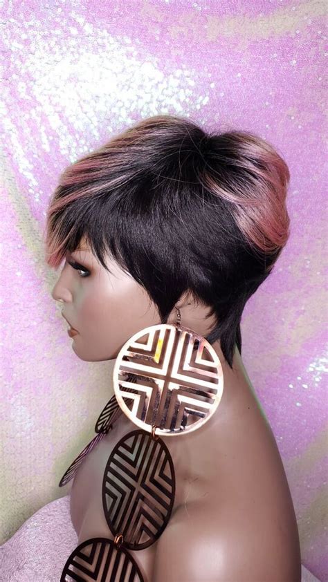 Wig Short Wig Pixie Cut Style With Swoop Bangs Wigs For Women Light