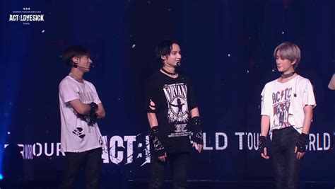 Kpopherald On Twitter [ Txt Actlovesick] Sharing Moments Live From